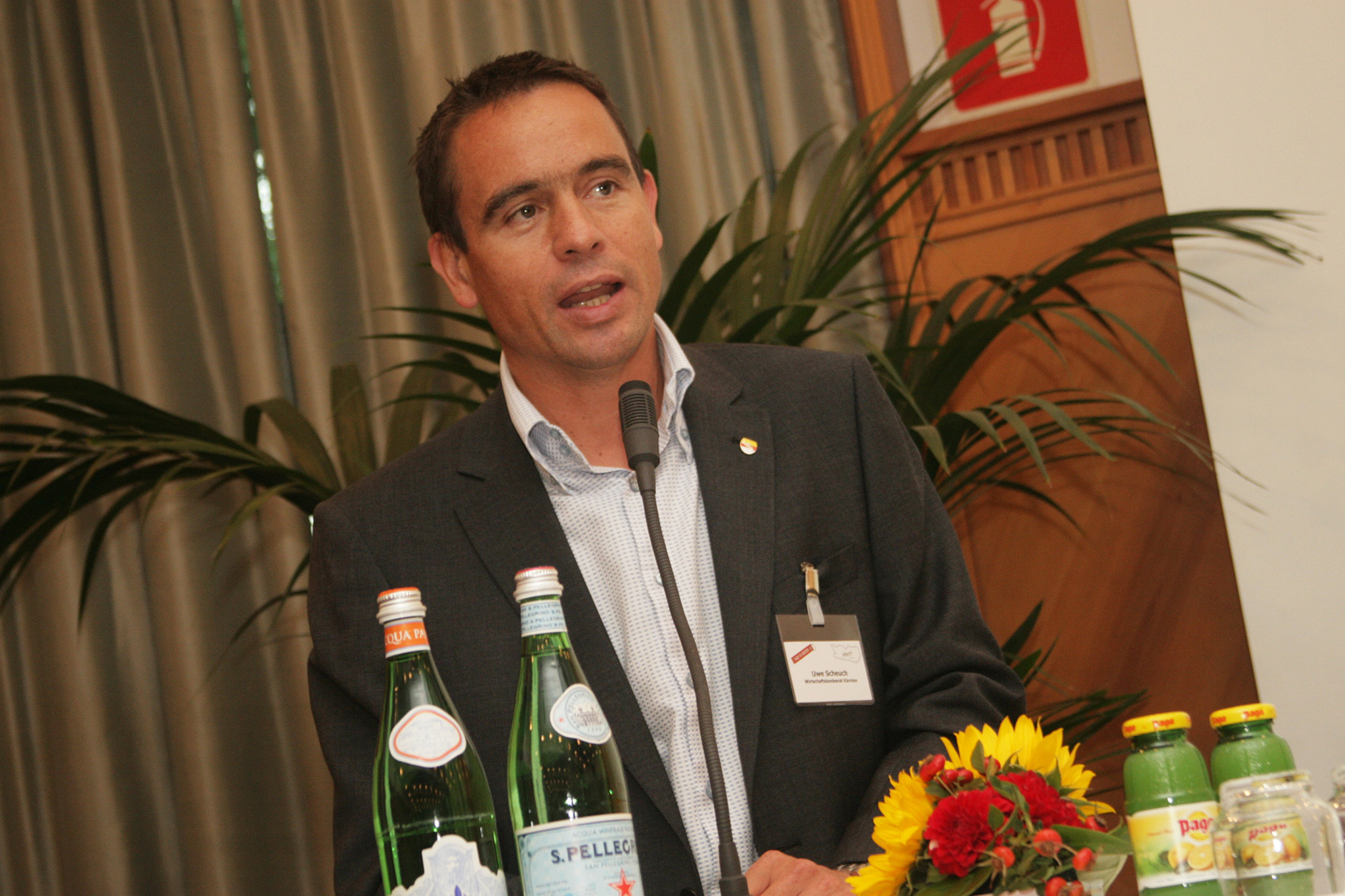 Uwe Scheuch: "Vorher nicht statt weiß wählen" - Klagenfurt