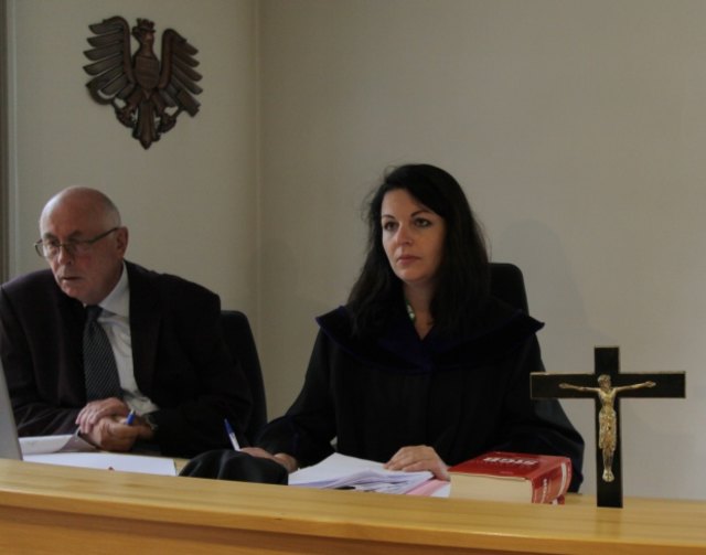 Prozess gegen LKW-Fahrer und Lehrerin: Schuldsprüche - Schwaz