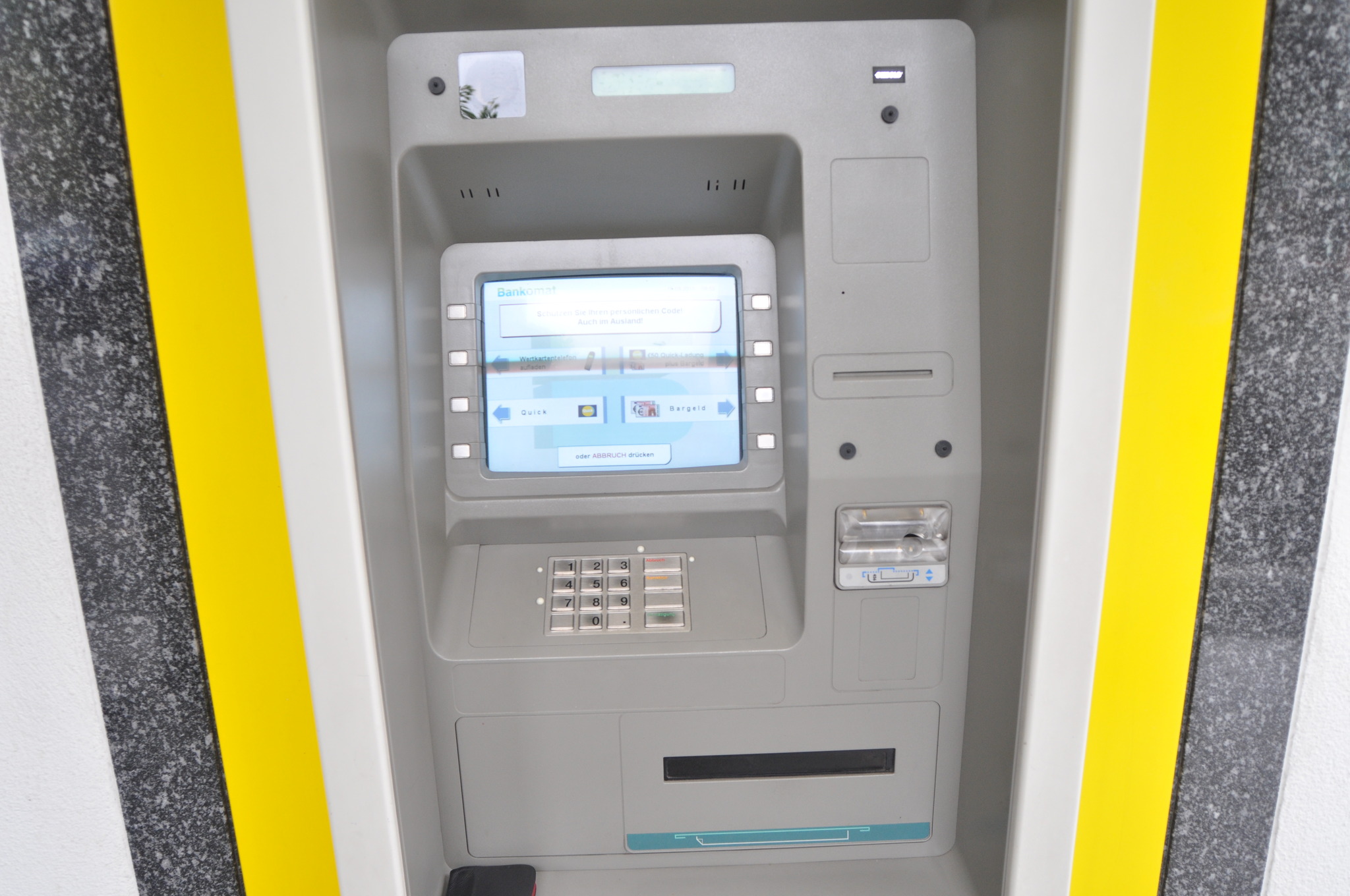 Bankomat feiert Jubiläum - Kitzbühel