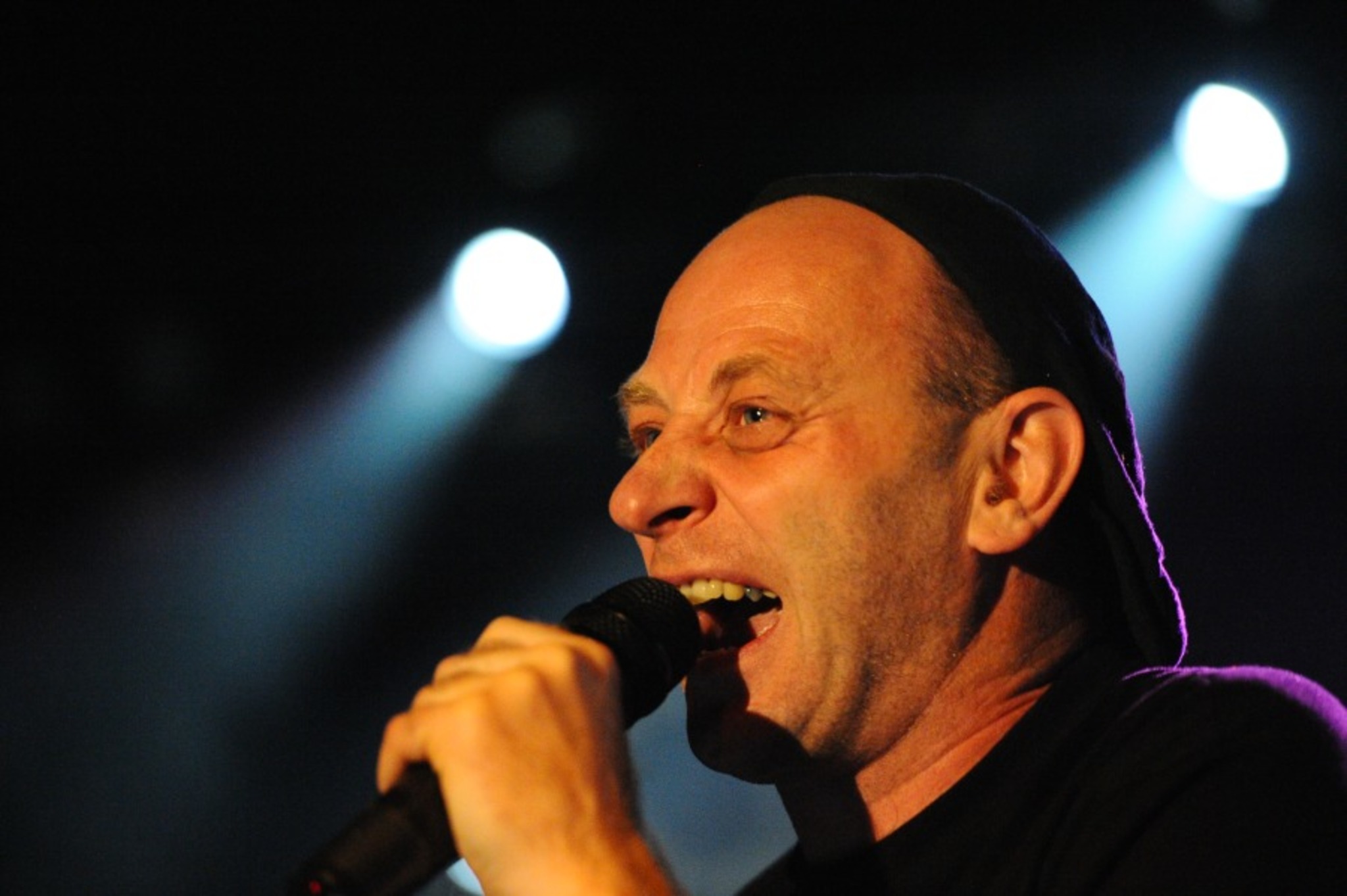 Konzert: Alf Poier und die obersteirische Wolfshilfe @ ((stereo))club ...