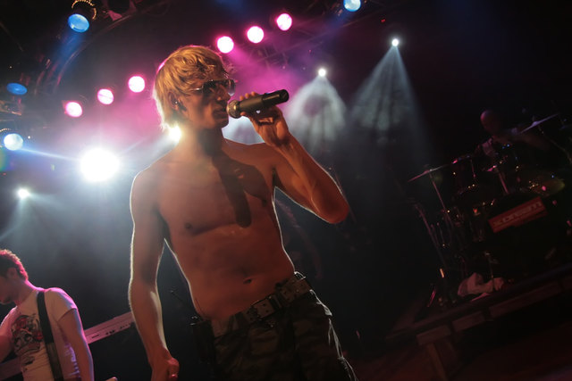 XDREAM - die bekannte Coverband aus den Ö3-Charts mit Starmania Sänger ...