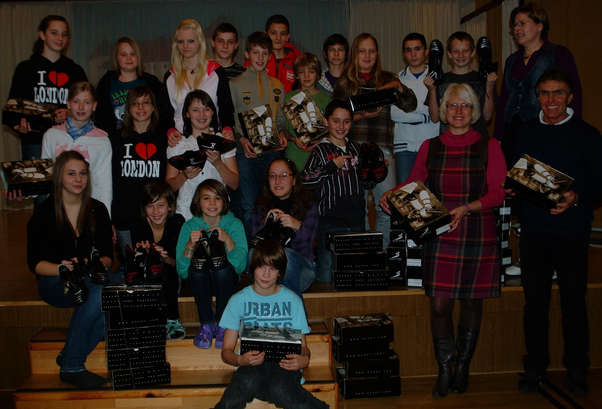 2010-12-23/Schasching: Weihnachtsgeschenk für die Neue Mittelschule ...