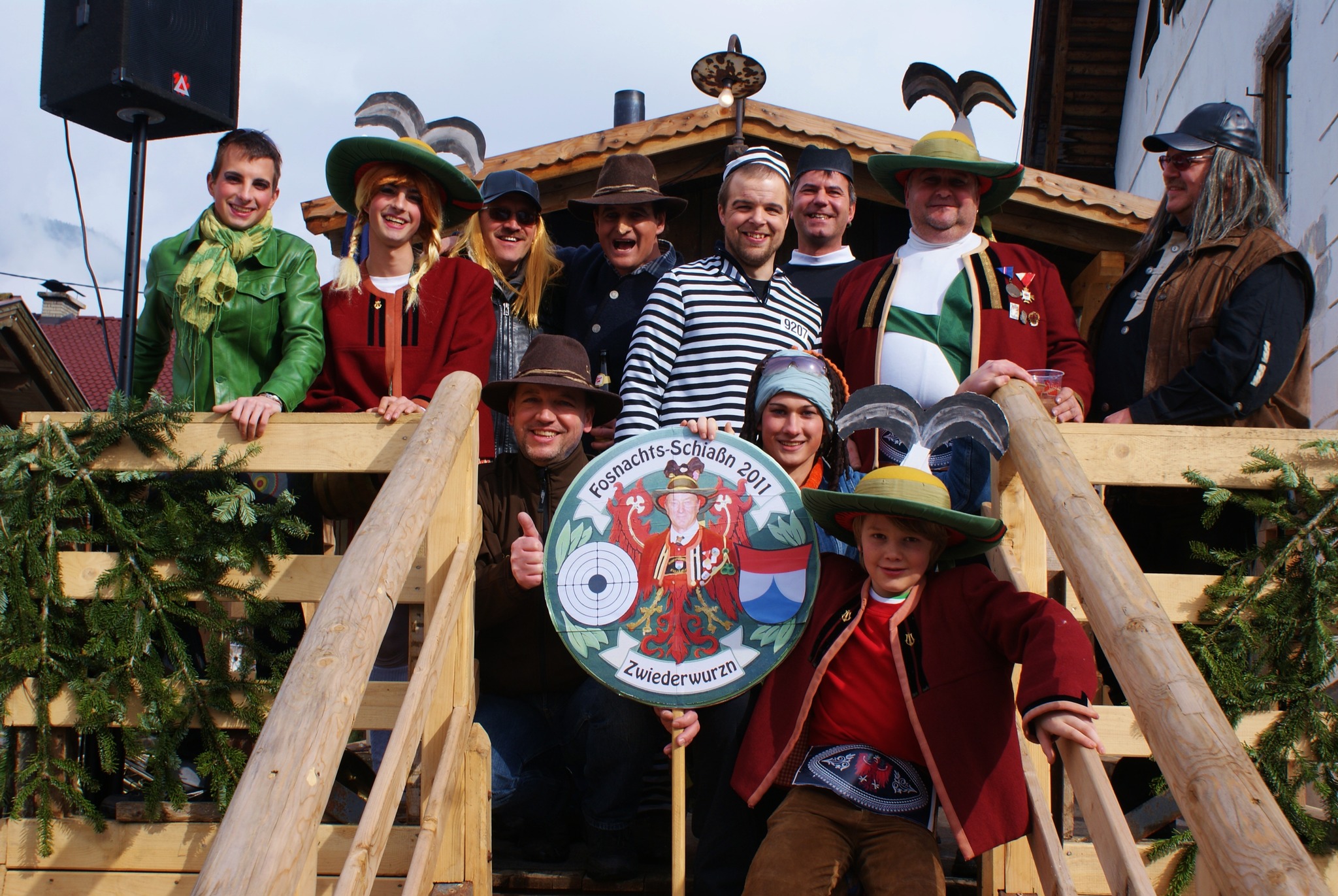 Bei der "Oberhofer Dorffasnacht" kam jeder einmal dran! - Hall-Rum