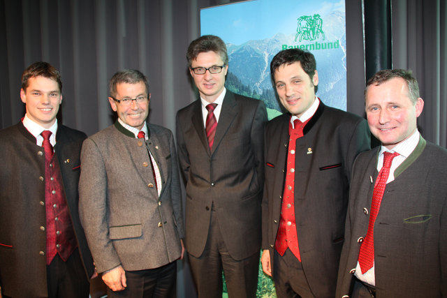 Neue Steixner-Stellvertreter - Hall-Rum