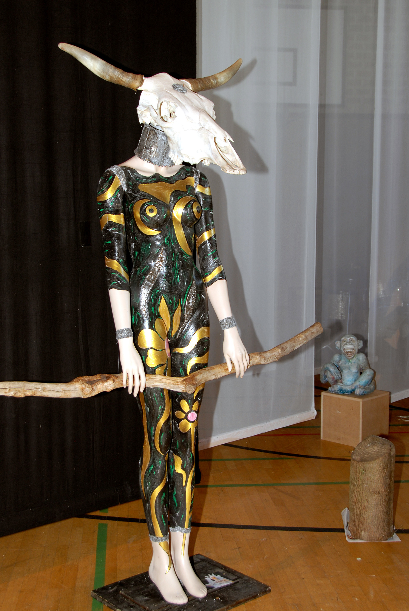 Skulptur der Künstlerin Mimi Meier - Purkersdorf