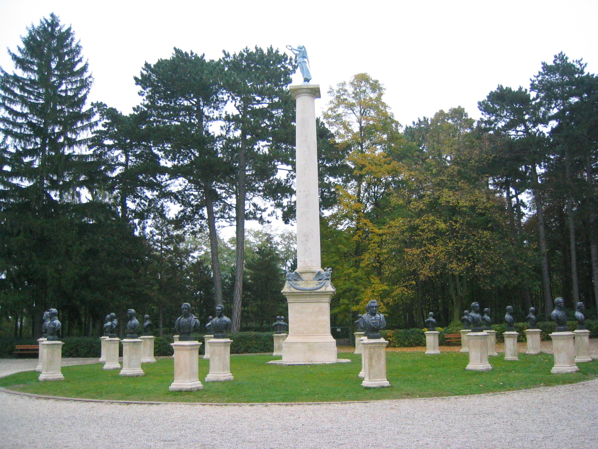 Heldenberg, Gedenkstätte Radetzky, neolitisches Dorf - Hollabrunn