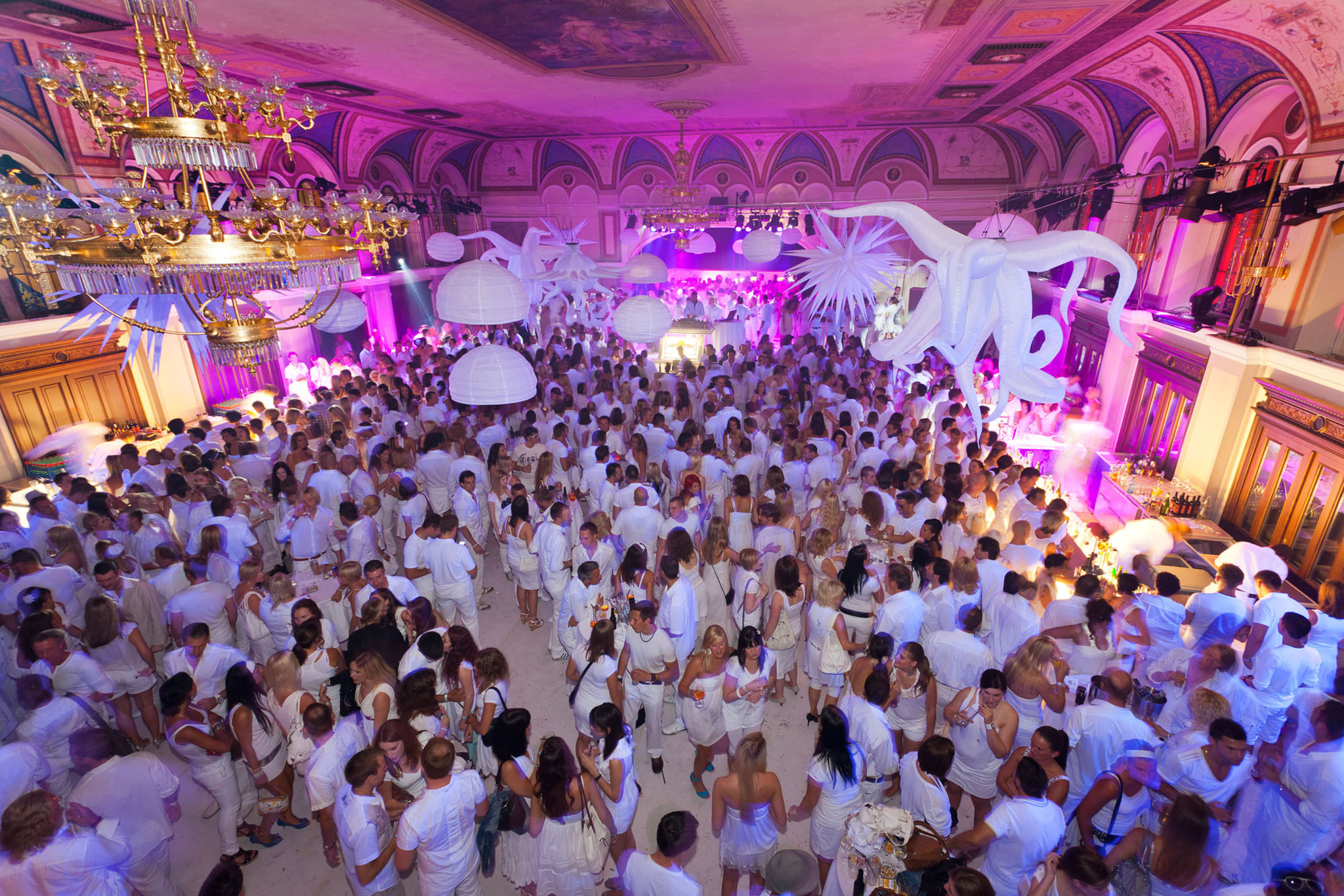 Party so weit das Auge reicht - Baden