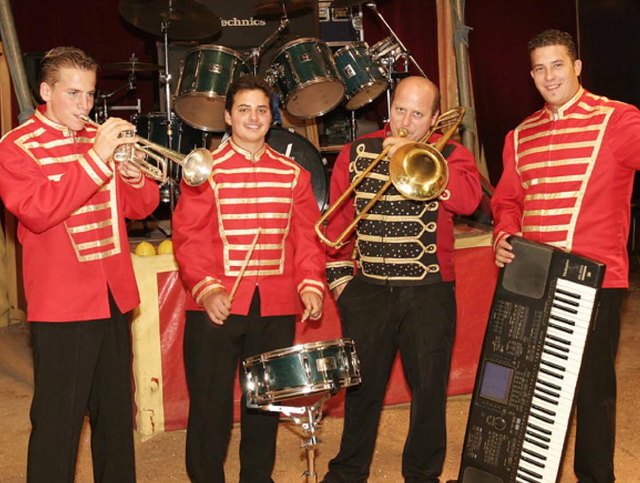 Circus Frankello Vorstellungen am 5. August bis 29. August in Innsbruck ...