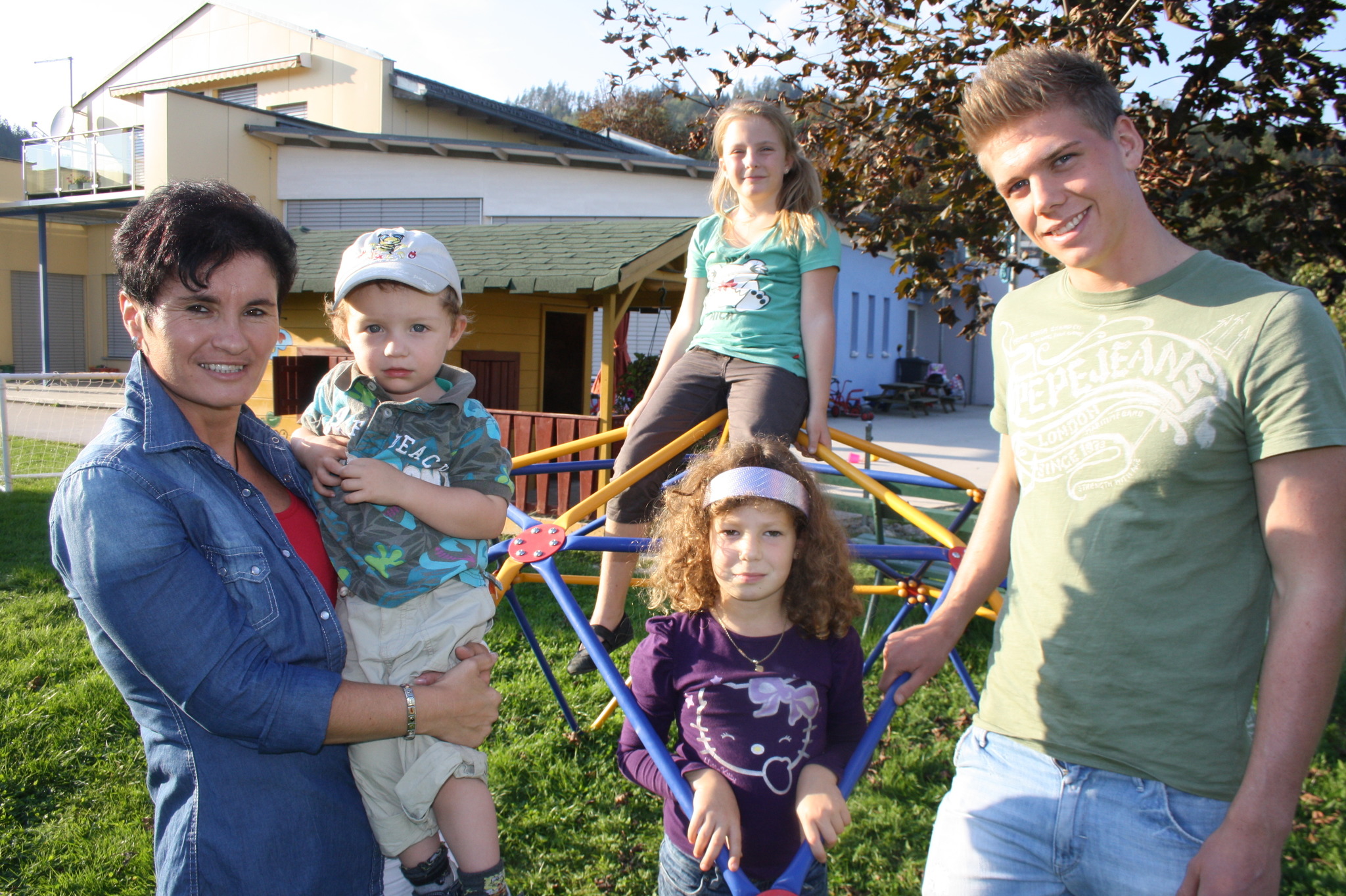 Ein Zivildiener für die Bimbuli-Kinder - Feldkirchen