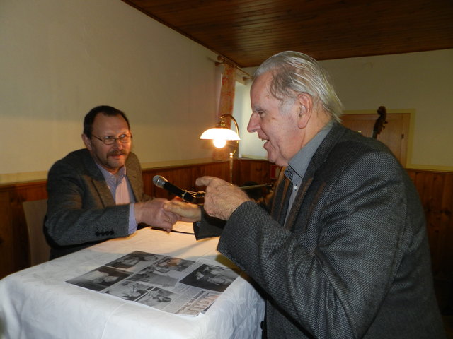 Autorenlesung - Norbert Arzberger liest aus seinem Roman "Zwischen ...