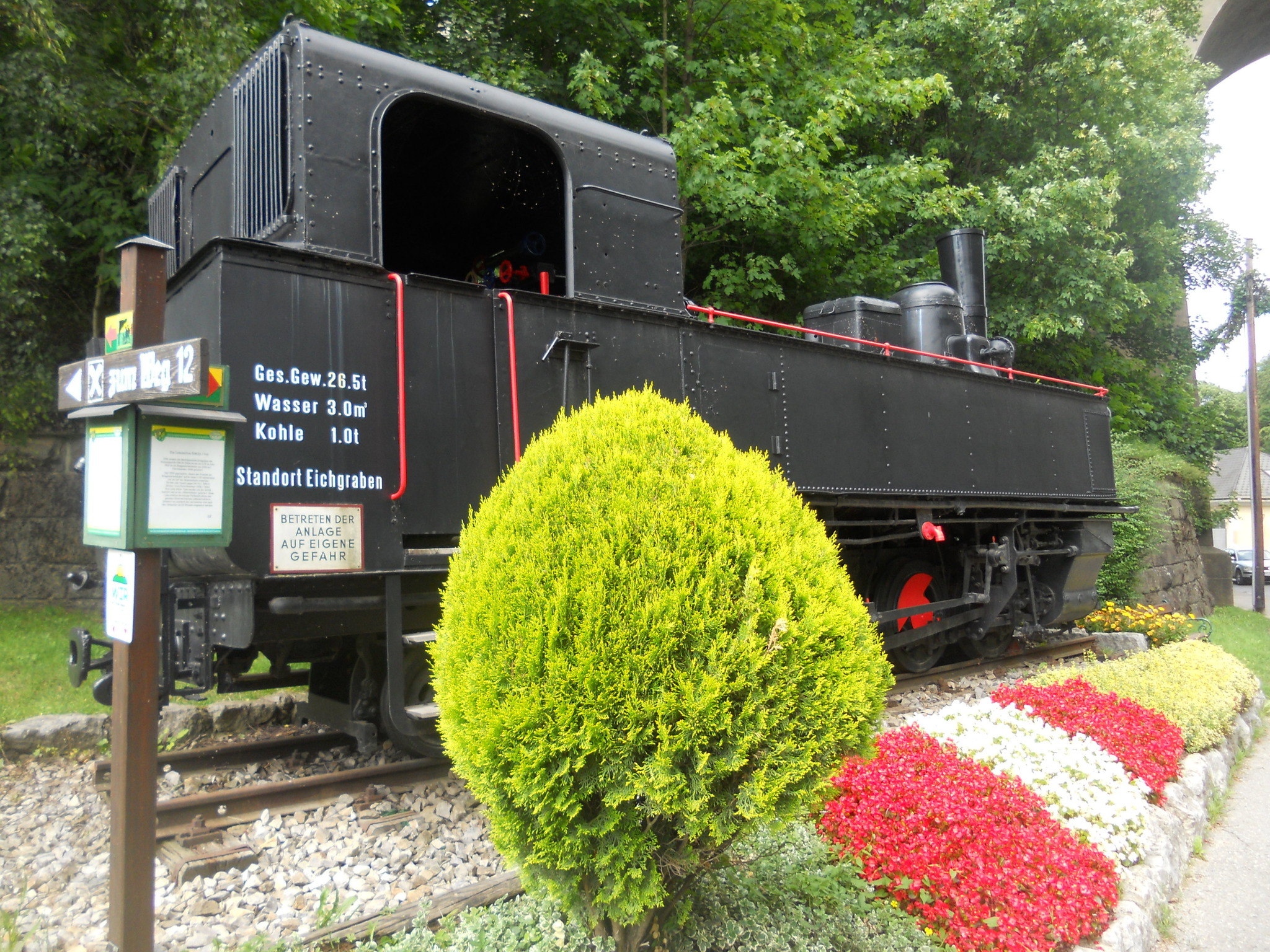 Marktgemeinde Eichgraben im Wienerwald: die Nostalgielokomotive. Doch ...