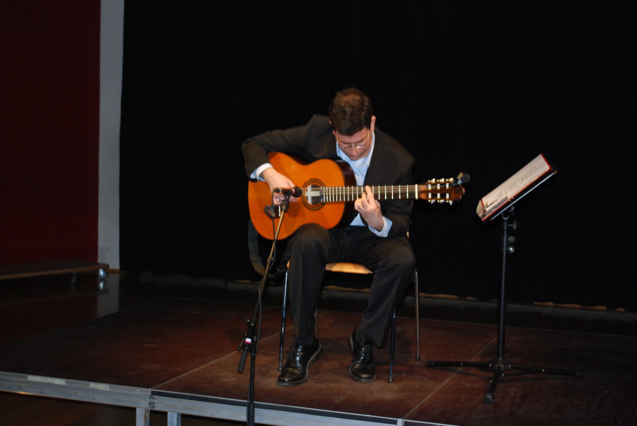 Gitarrenvirtuose Hanan Harchol – New York trifft Weiz - Weiz