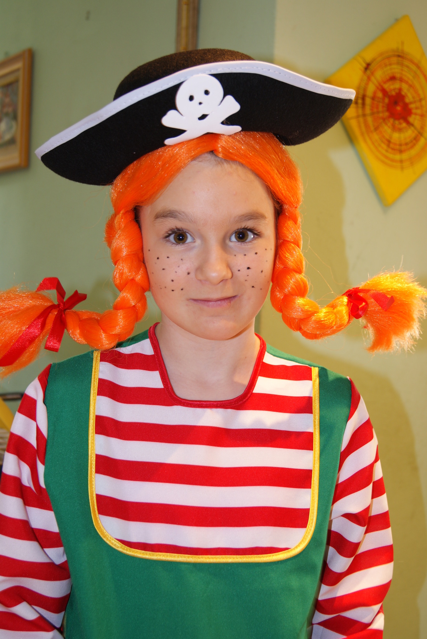 "Pippi" hat endlich den Hut gefunden, jetzt ist sie komplett. - Horn