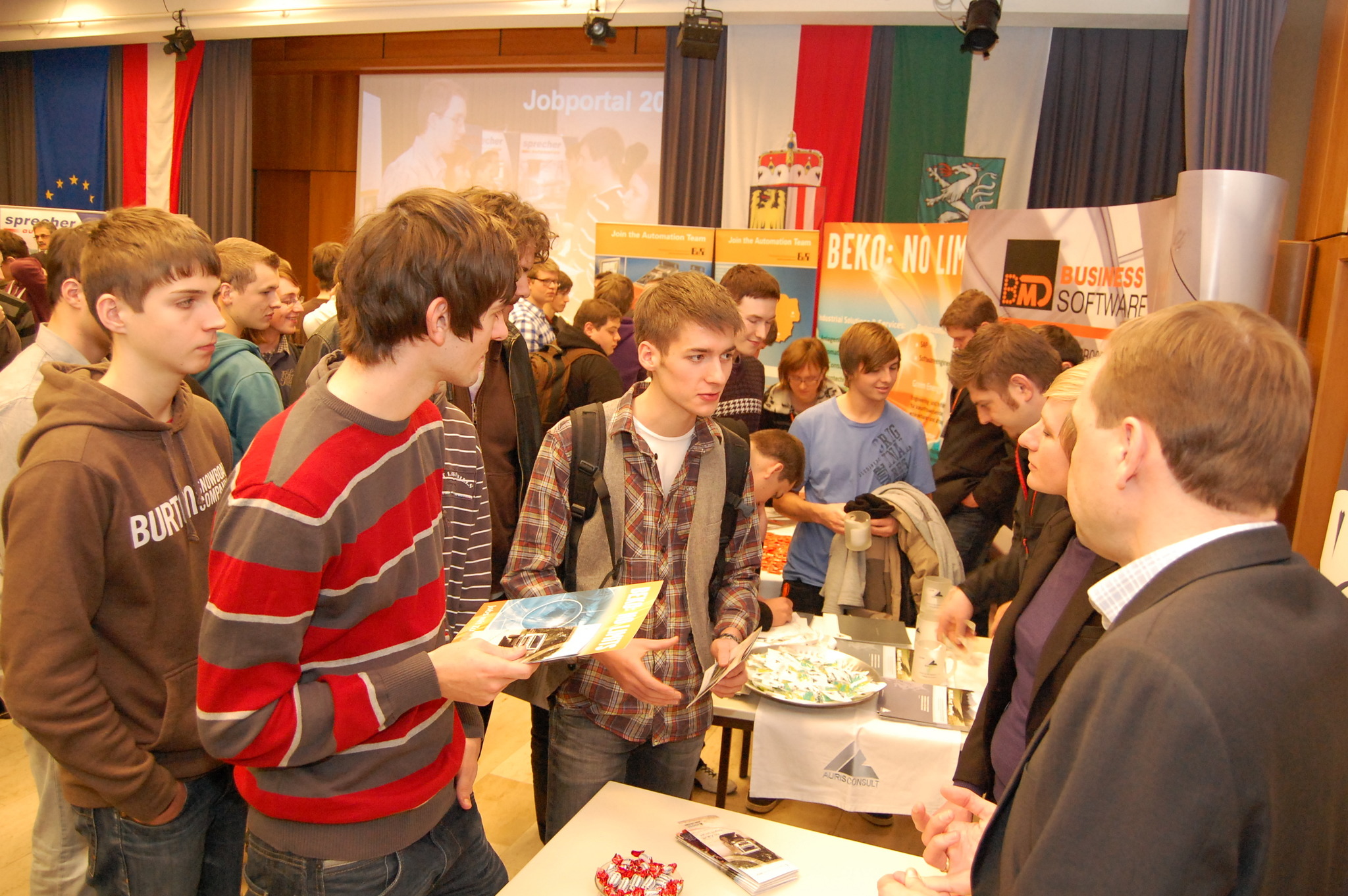 Wirtschaft wirbt um HTL-Schüler - Steyr & Steyr Land