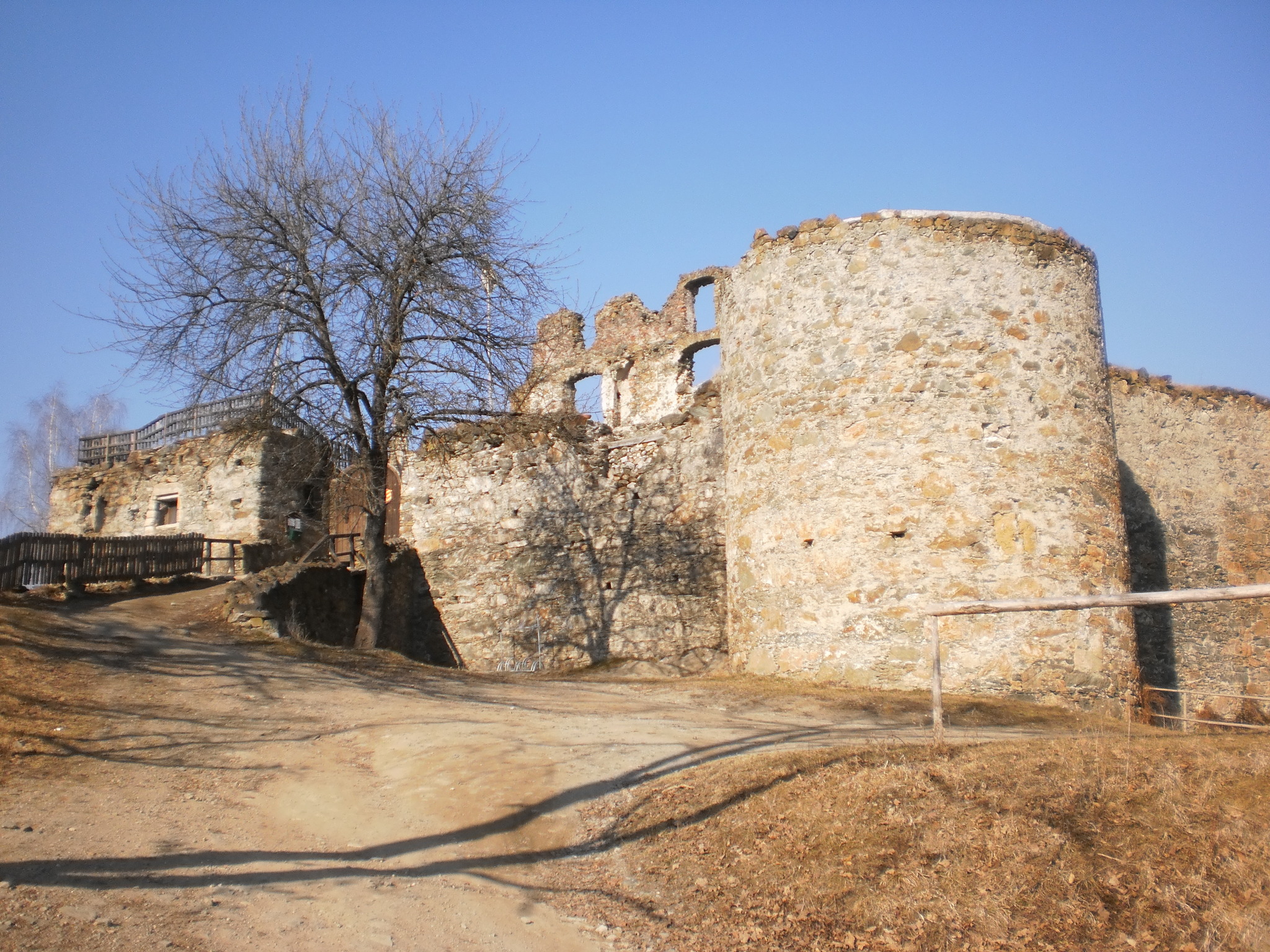 Burg Taggenbrunn - St. Veit