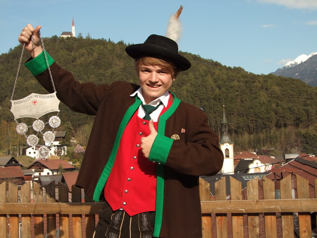 Jungschützenkette Bataillon Petersberg ging nach Mötz!! - Imst