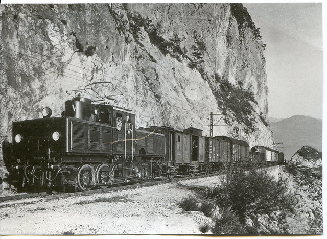 Die Mittenwaldbahn, eine der kühnsten Alpenbahnen, wird 100 - Telfs