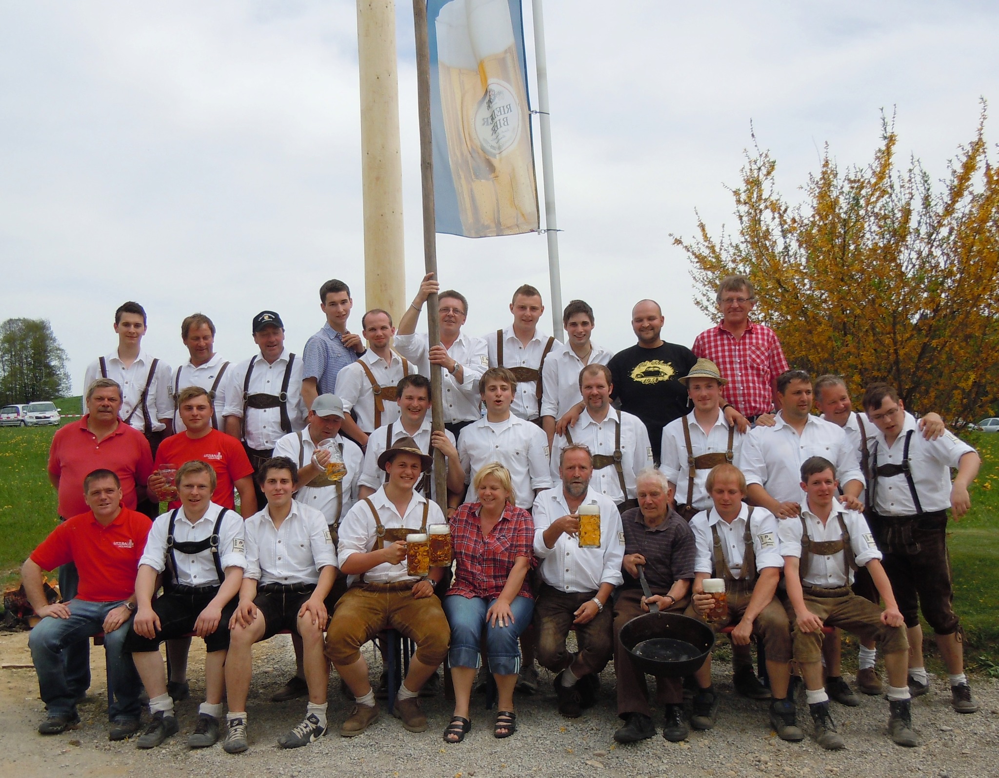 Maibaumaufstellen Schlaga Stub`m - Burschenschaft Arnberg - Ried
