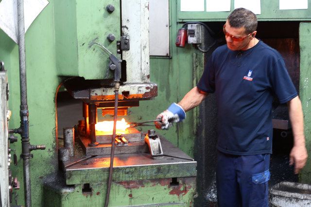 Mosdorfer GmbH trägt zur sicheren Stromversorgung auf der ganzen Welt ...