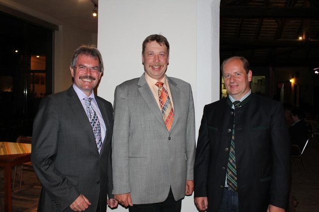 Neue Gemeindechefs in Wilfersdorf! Josef Tatzber folgt Ing. Anton Döltl ...