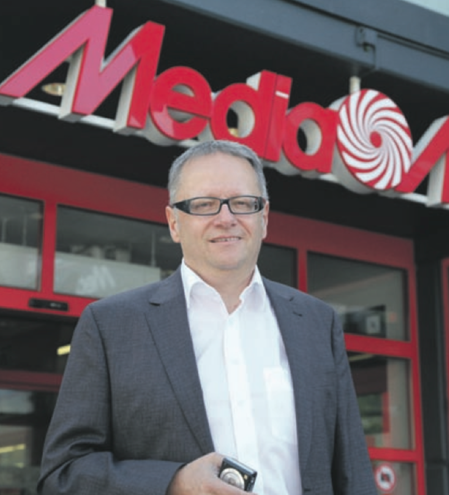 Geschäftsführer Gerhard Moser im Gespräch über die Fotomesse am 18. und ...