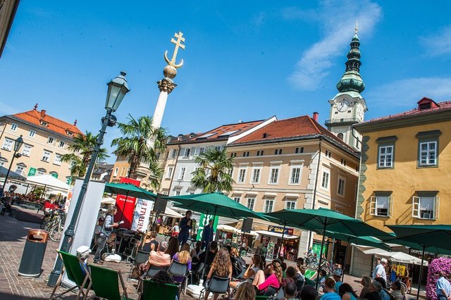 Lese Platz Klagenfurt 2012 @ Alter Platz und Dr. Arthur Lemisch Platz ...