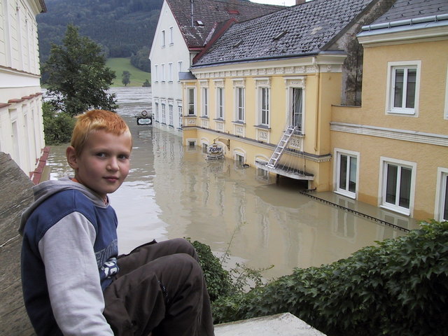 Vor 20 Jahren: Hochwasser-Katastrophe im August 2002 in Grein - Perg