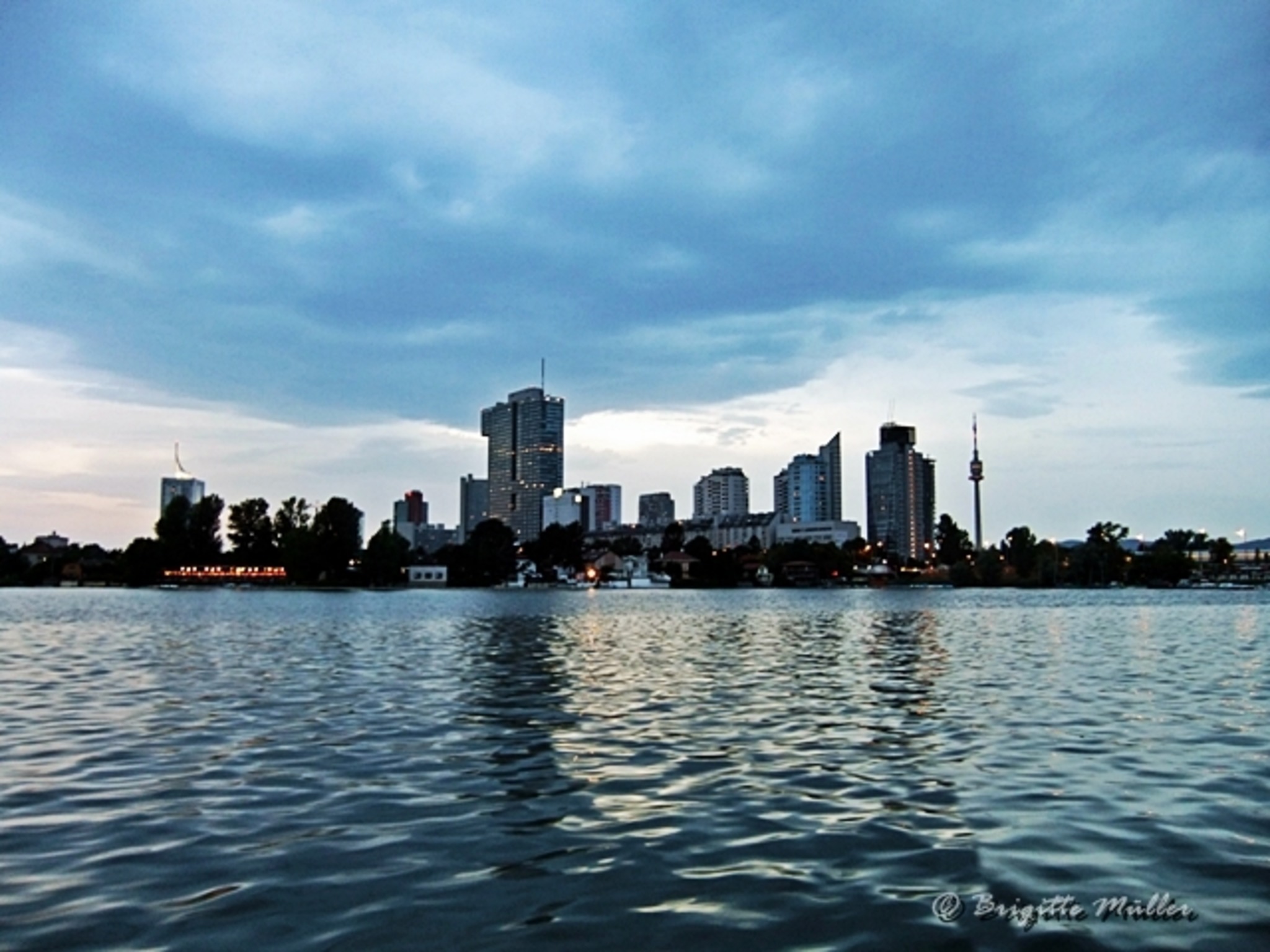 Skyline der Donau City - Schwechat