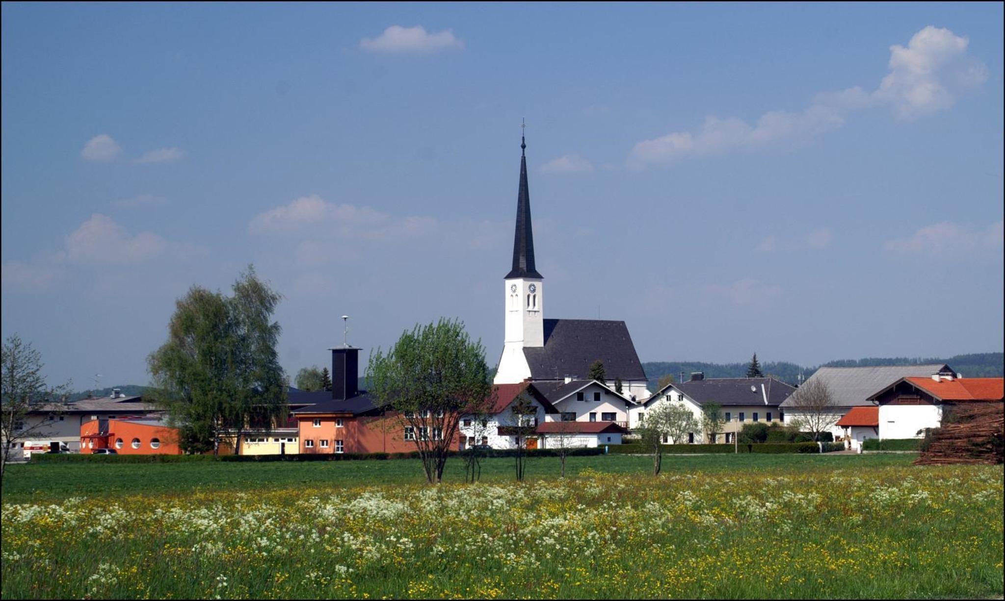 Lochen bekommt "am See" dazu - Braunau