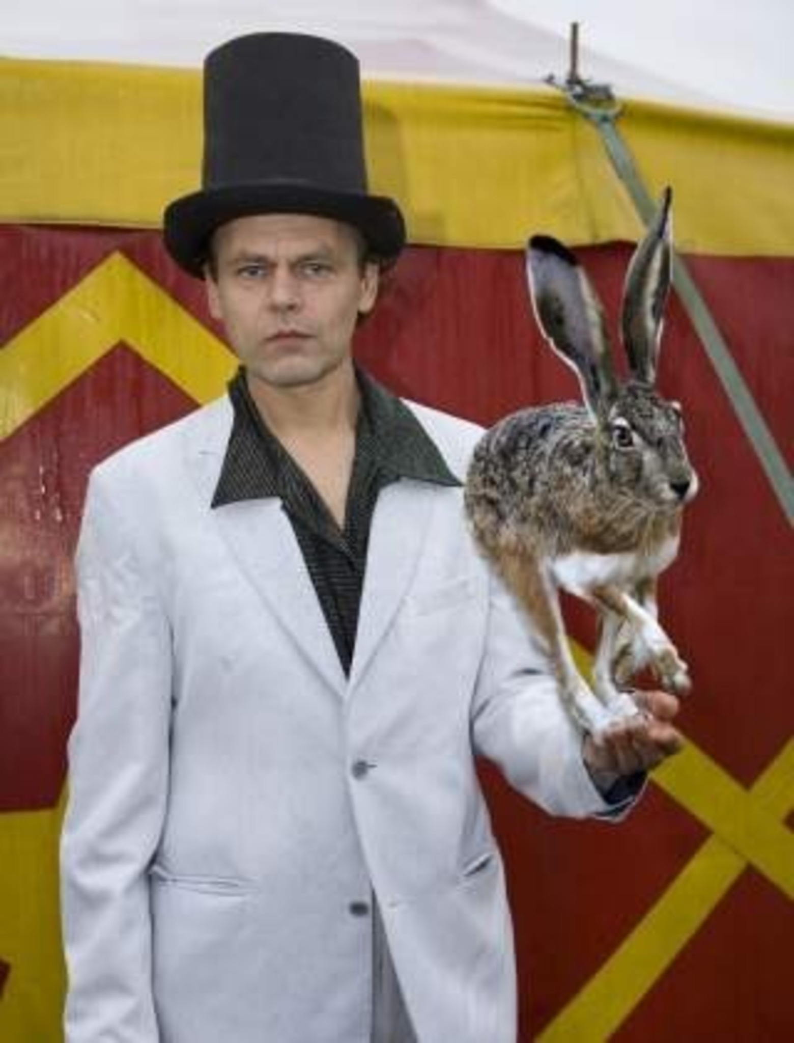 Circus Santa Sangre // Zirkus/Tanz/Familienvorstellung ...