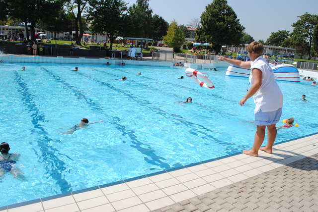 Simmeringer Bad - Thema auf meinbezirk.at