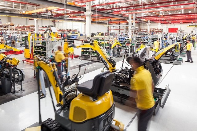 Wacker Neuson eröffnet neues Kompaktmaschinenwerk mit großem Festakt ...