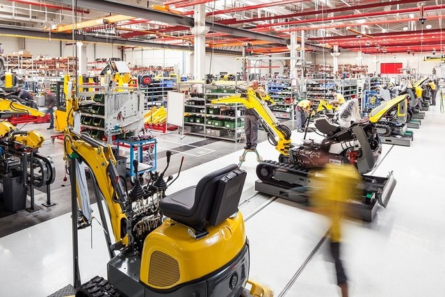 Wacker Neuson eröffnet neues Kompaktmaschinenwerk mit großem Festakt ...