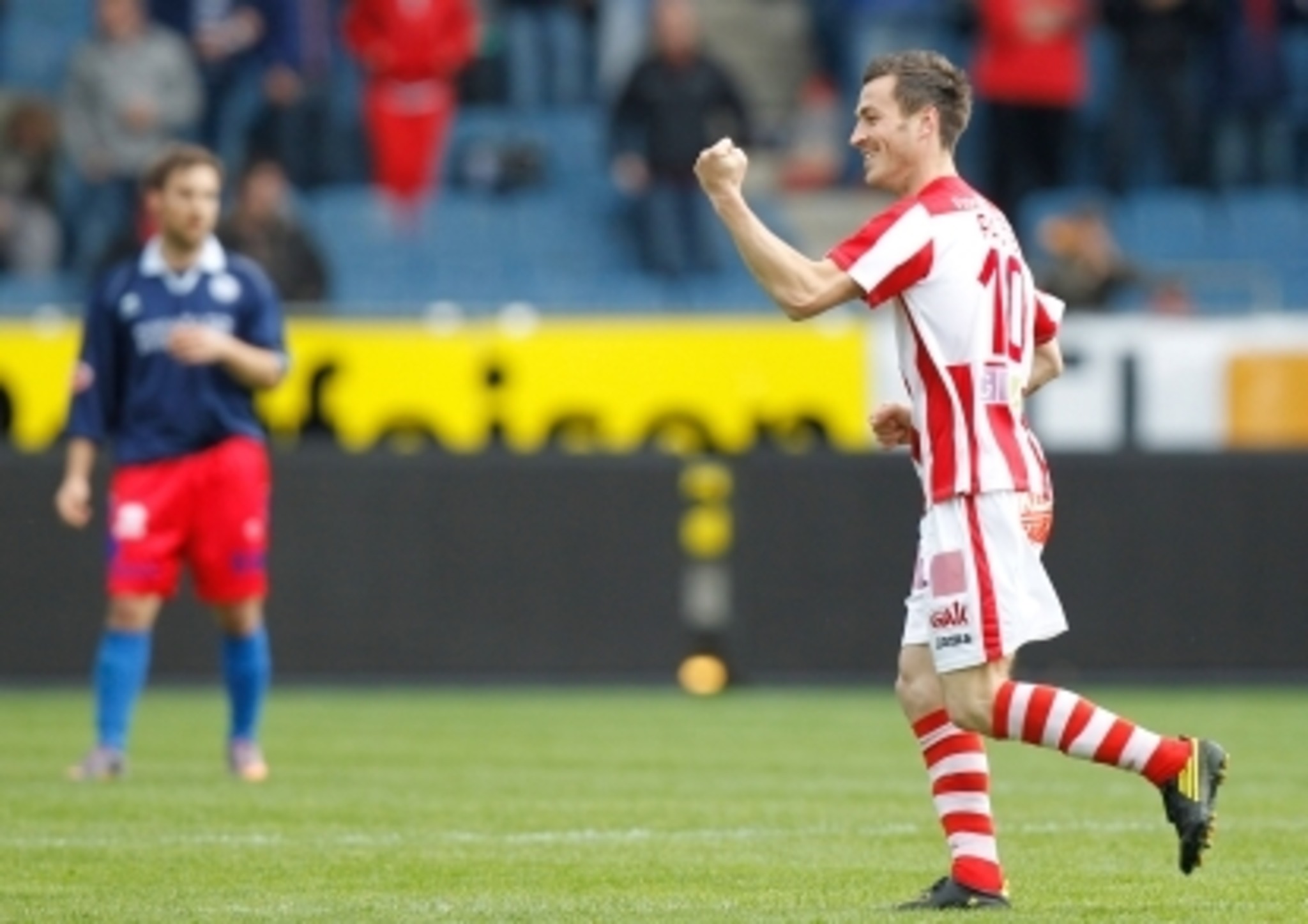 SC Wiener Neustadt verpflichtete GAK Goalgetter Herbert Rauter ...