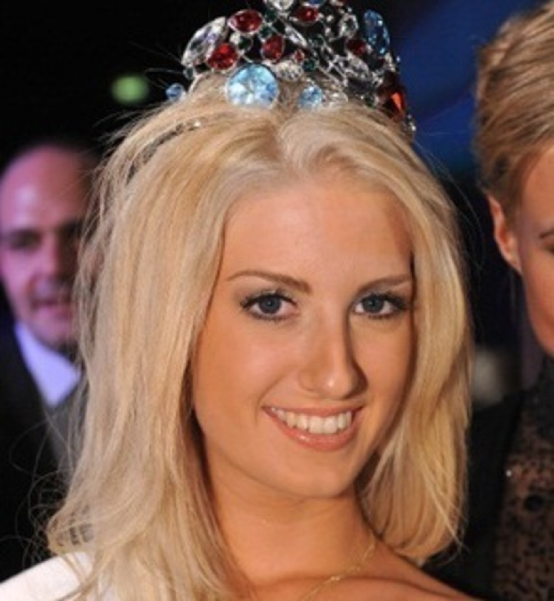 Sandra Seidl vertritt Österreich bei Miss Earth - Innere Stadt