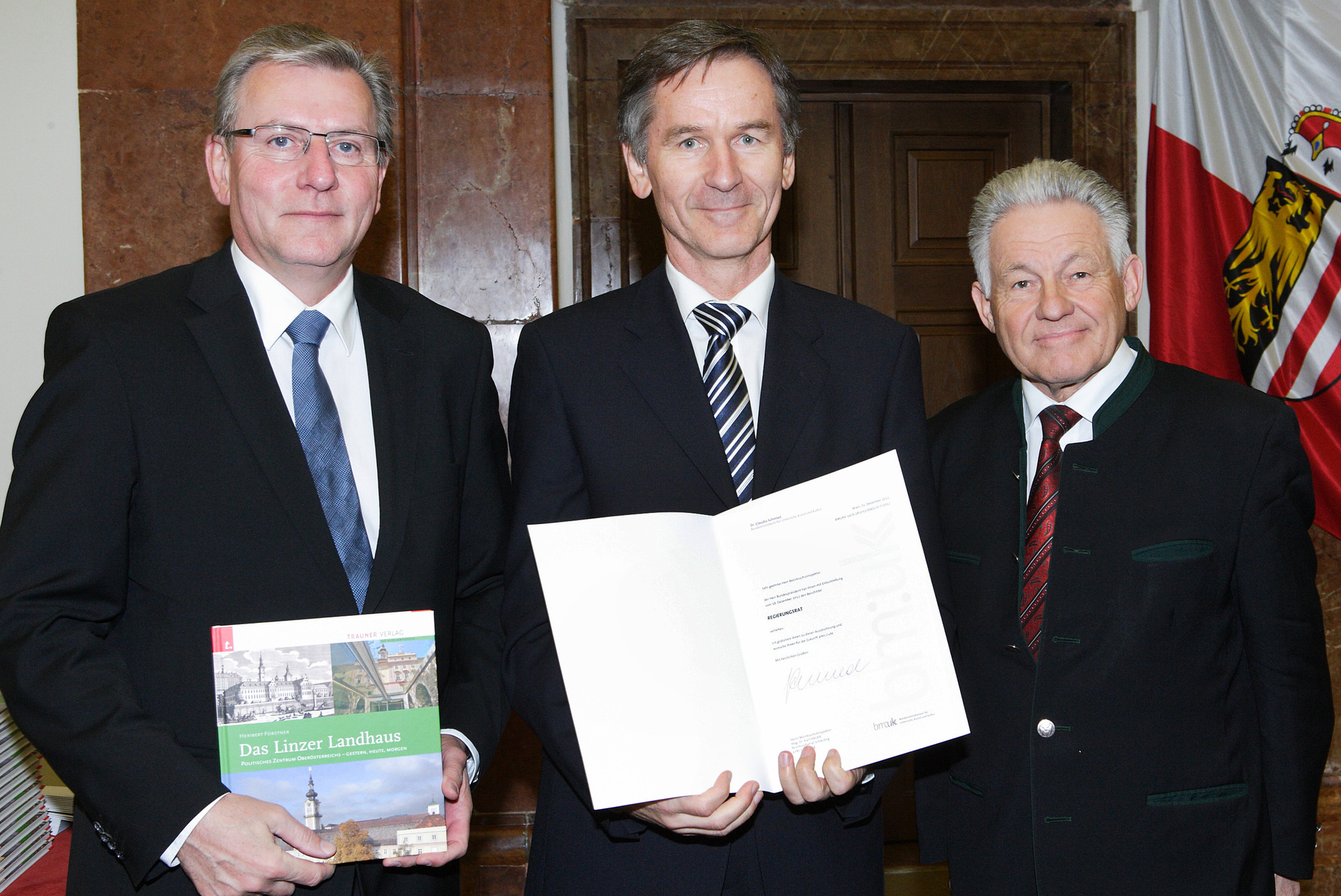 Bezirksschulinspektor wird "Regierungsrat" - Schärding