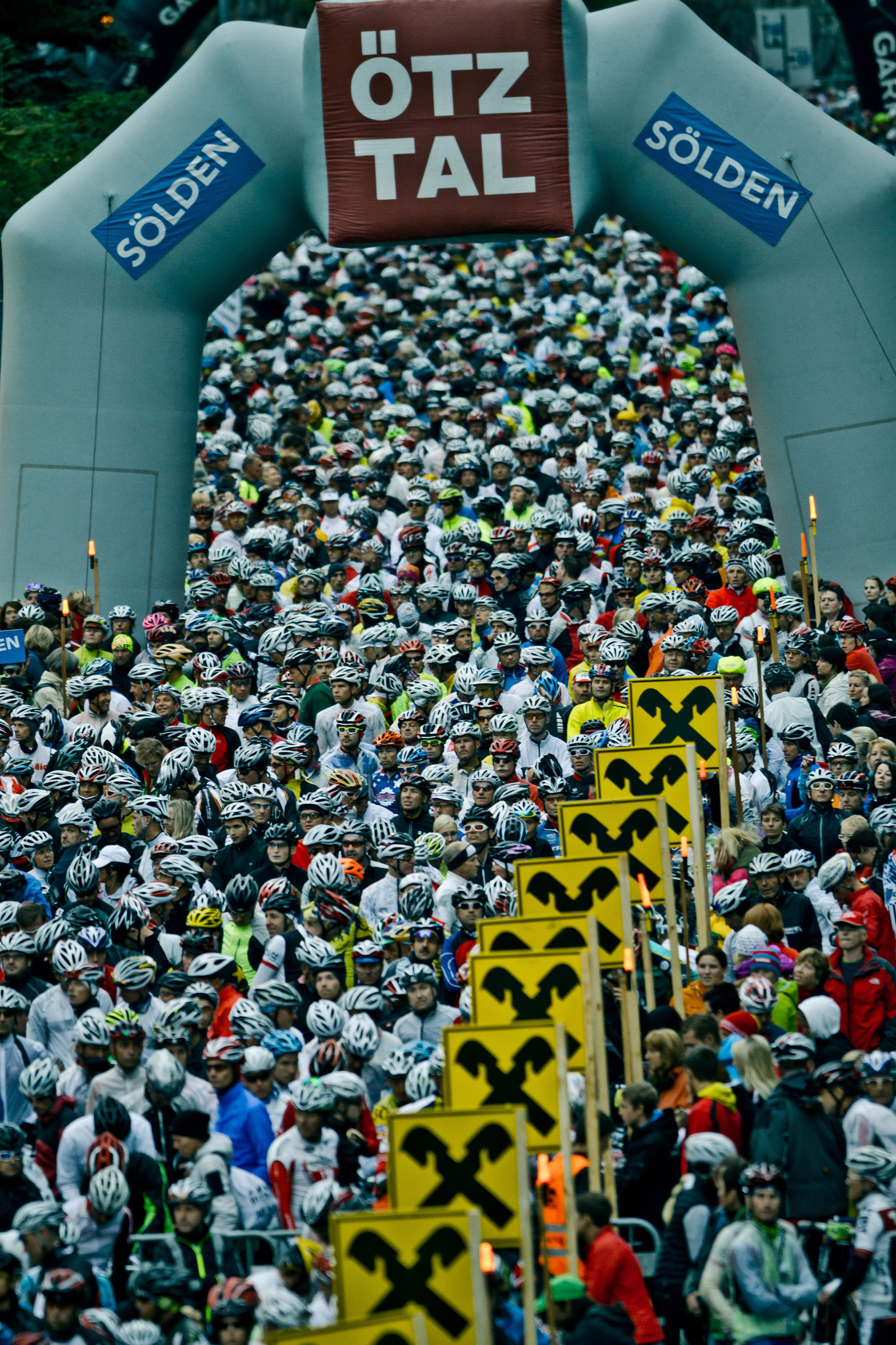 Aus aller Welt zum Ötztaler Radmarathon - Imst