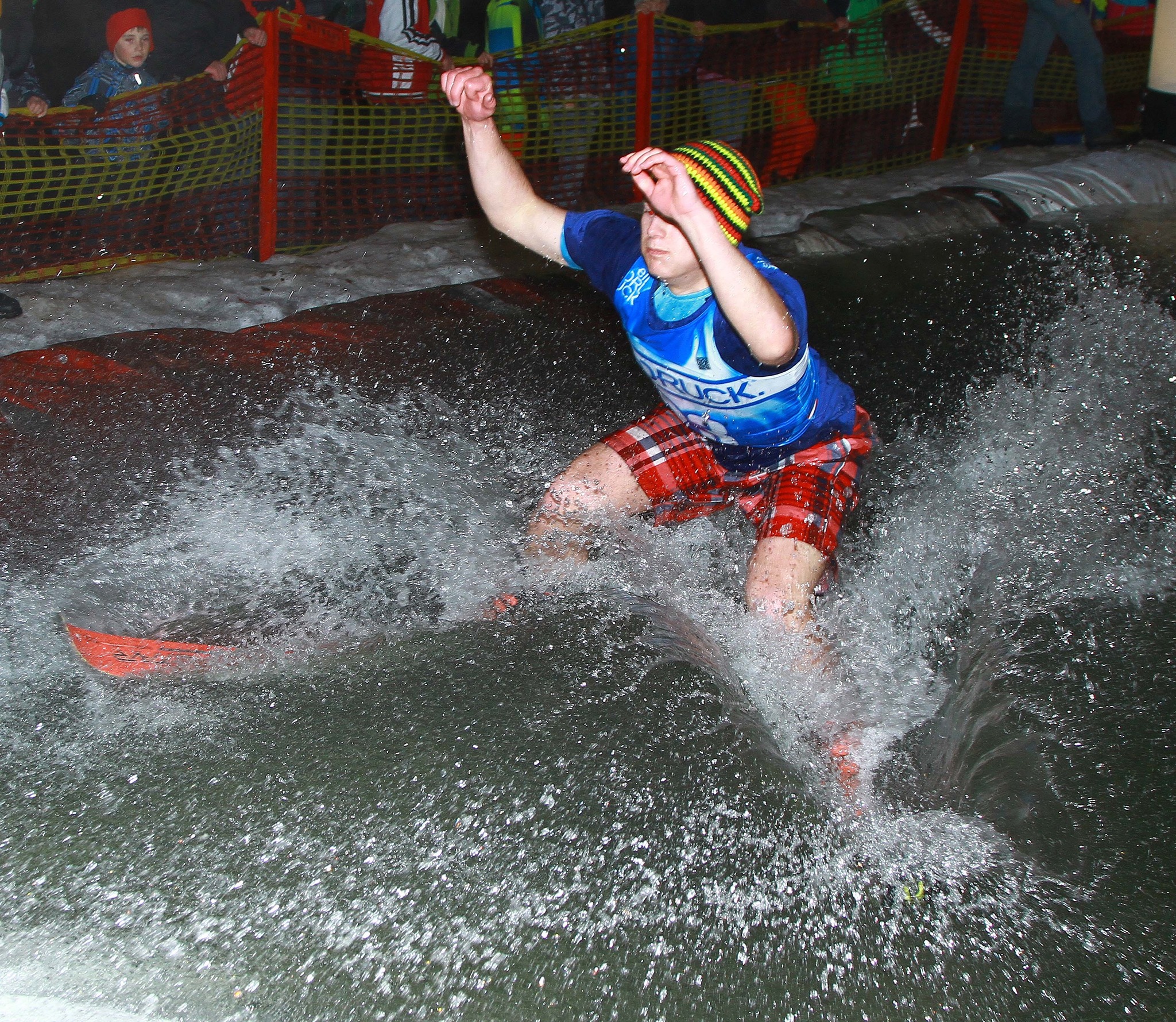 Heißer Ritt auf kalten Sohlen beim Waterslide am Hansberg - Rohrbach