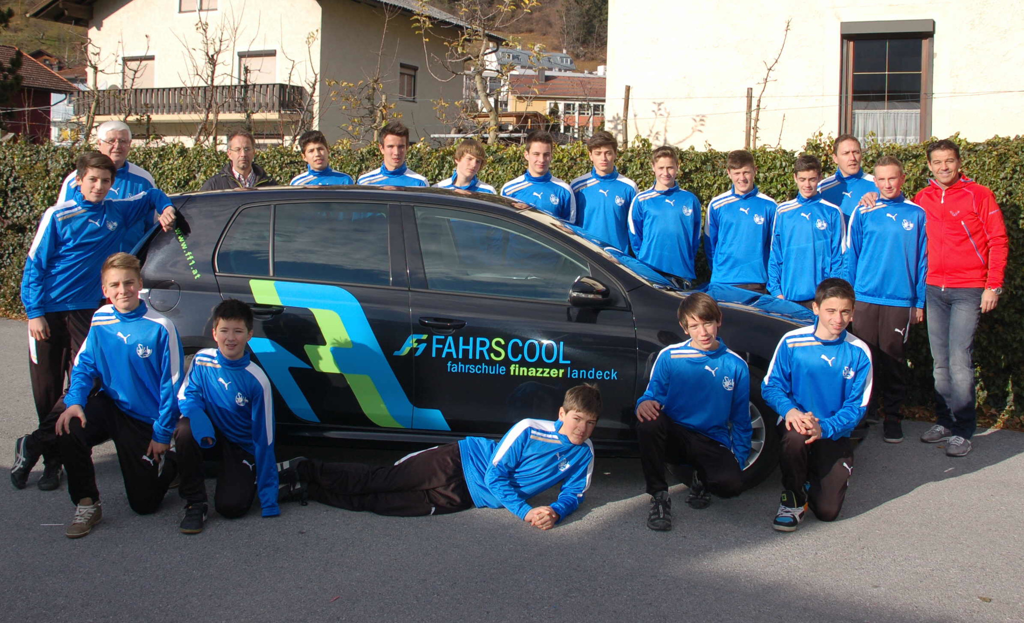SV Landeck: Neue Dressen für U16 - Landeck