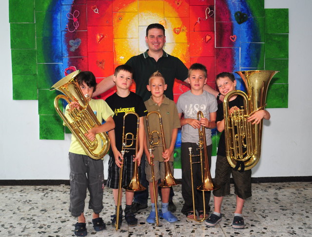 Gemeinsames Musizieren stärkt Klassengemeinschaft - Feldkirchen