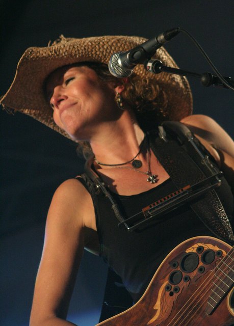 KIM CARSON - COUNTRY - "The Queen of Honky Tonk" - Spittal