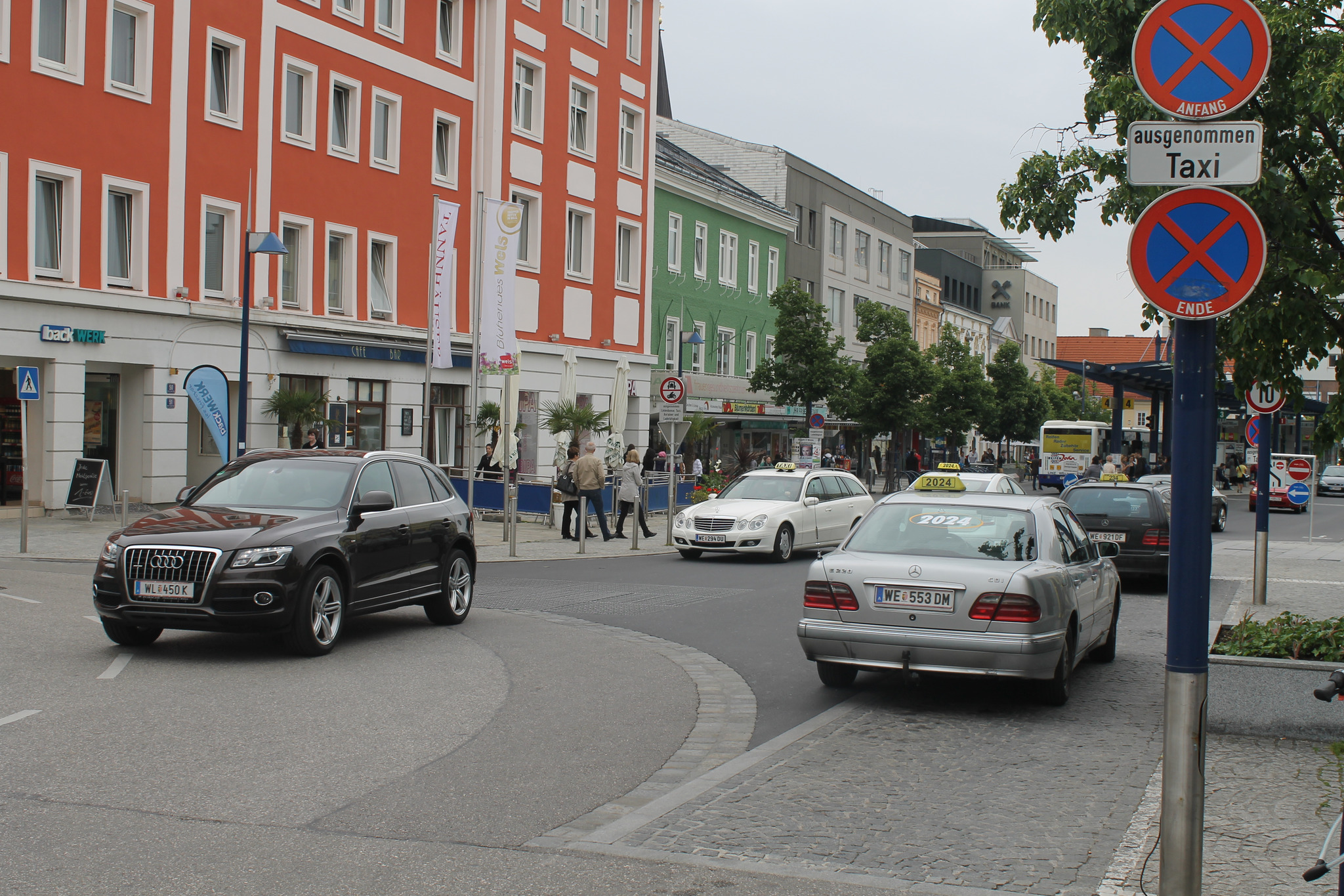 Zoff in der Welser Taxi-Branche - Wels & Wels Land