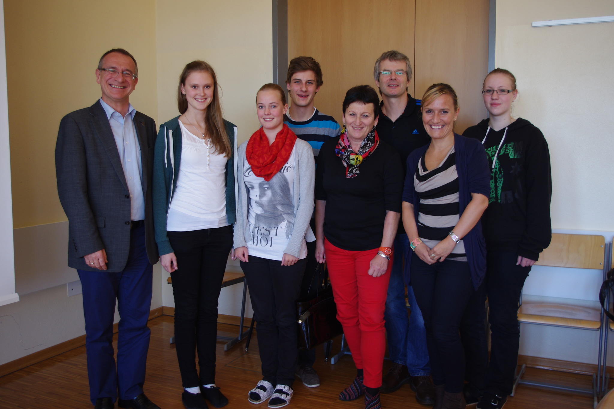 Besuch von Dr. Robert Eiter (Antifa Wels) am Gymnasium Rohrbach zum ...