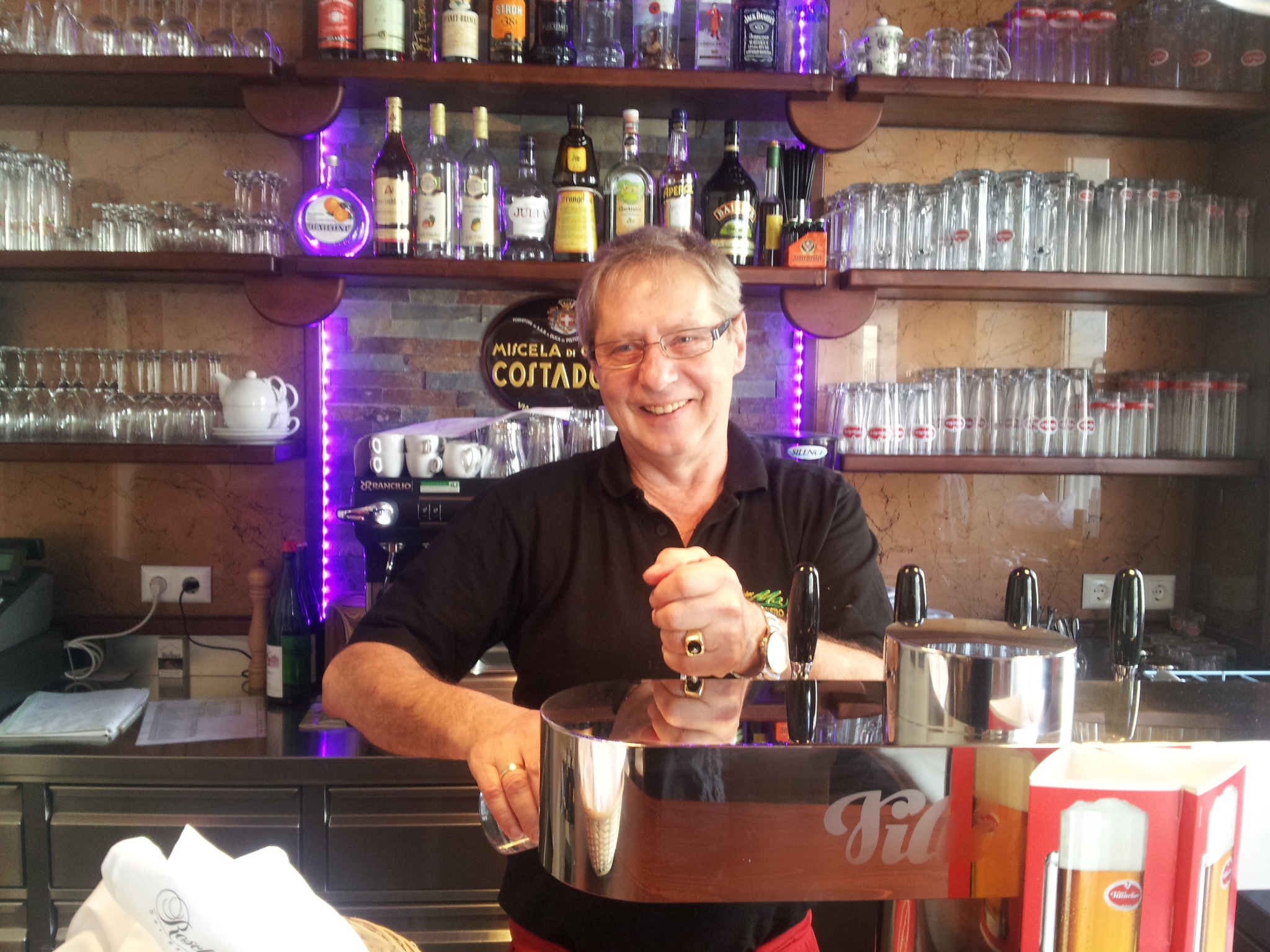 Cafe-Bar- Bistro "Beim Max" - Villach
