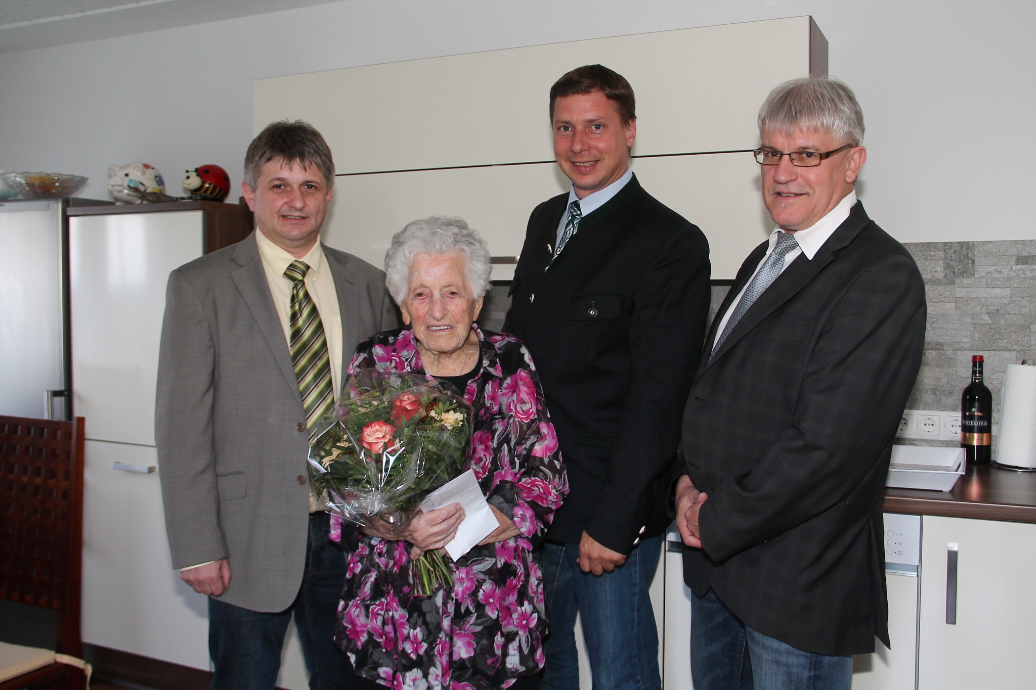 Anna Schister feierte den 99er - Hartberg-Fürstenfeld
