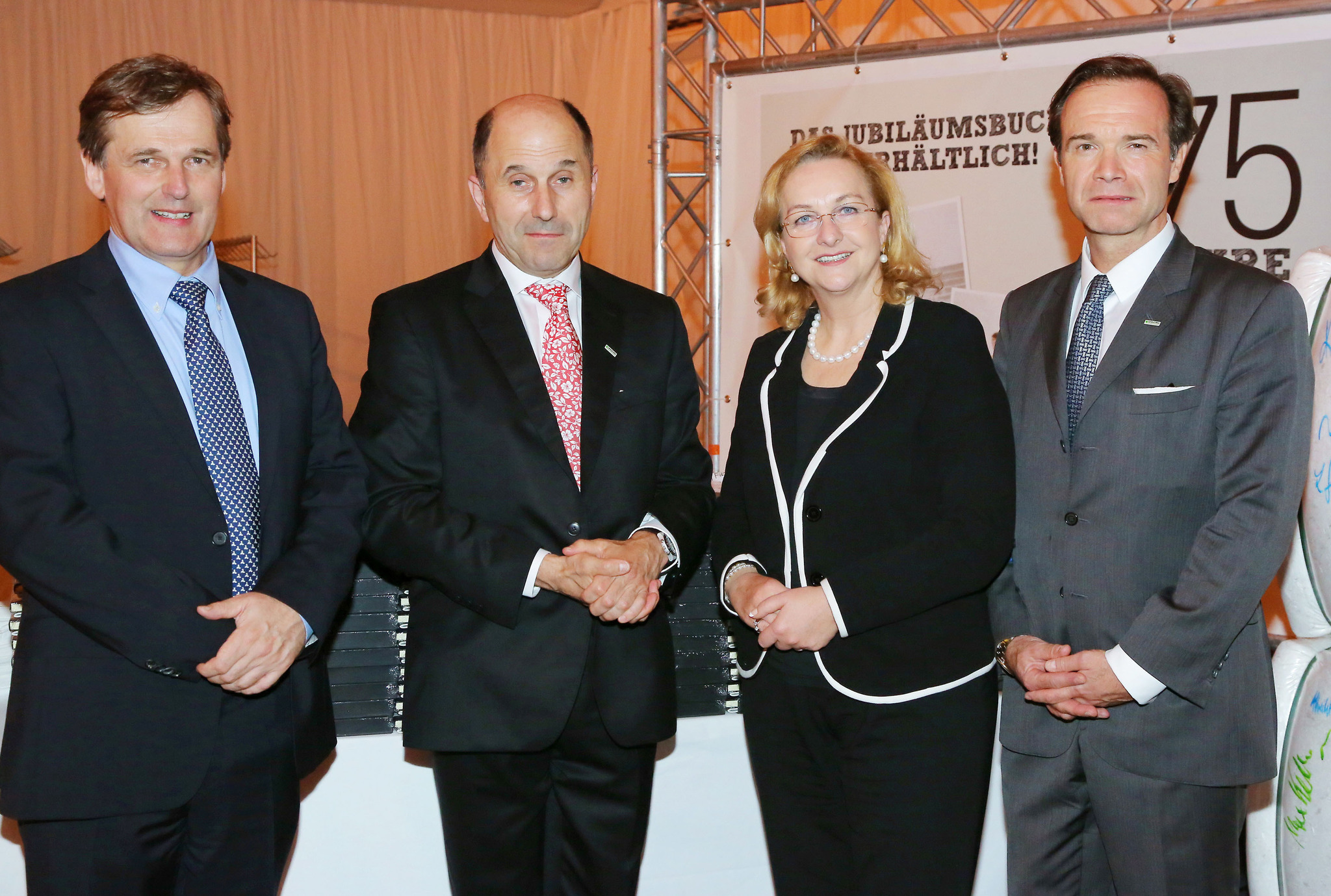 Lenzing AG: Innovation seit 75 Jahren - Vöcklabruck