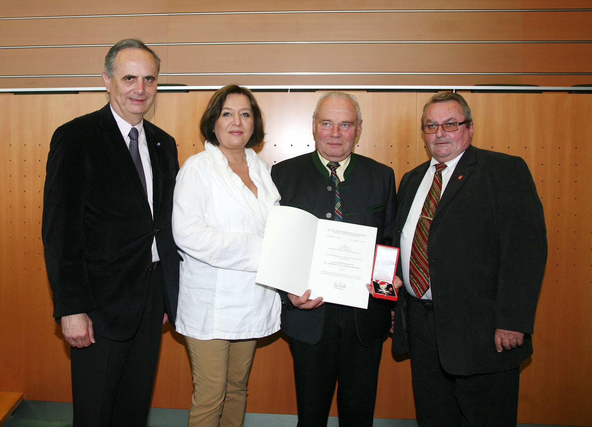 Silbernes Ehrenzeichen für Karl Schalko - Gmünd
