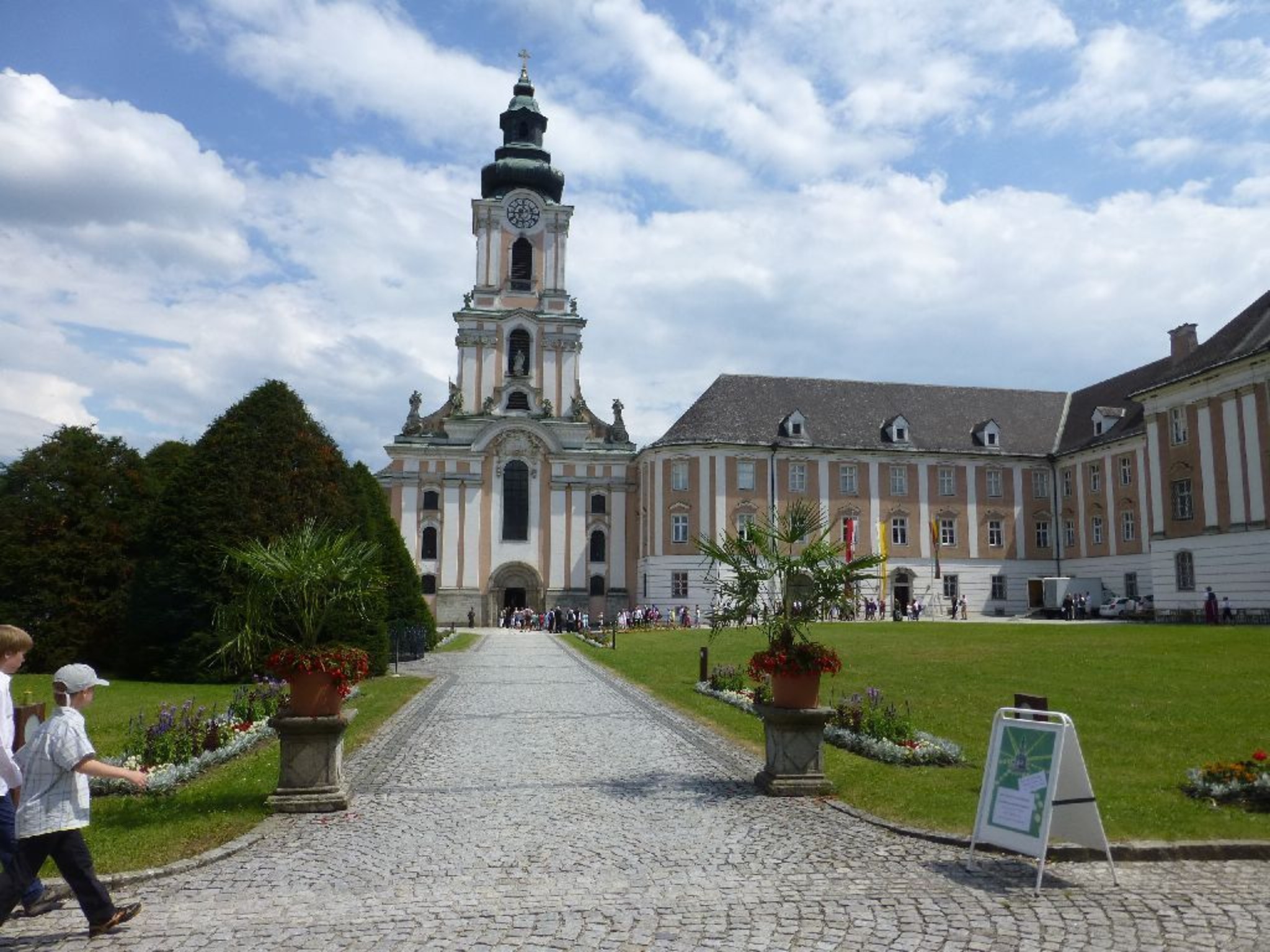 Benediktion im Stift Wilhering - Urfahr-Umgebung