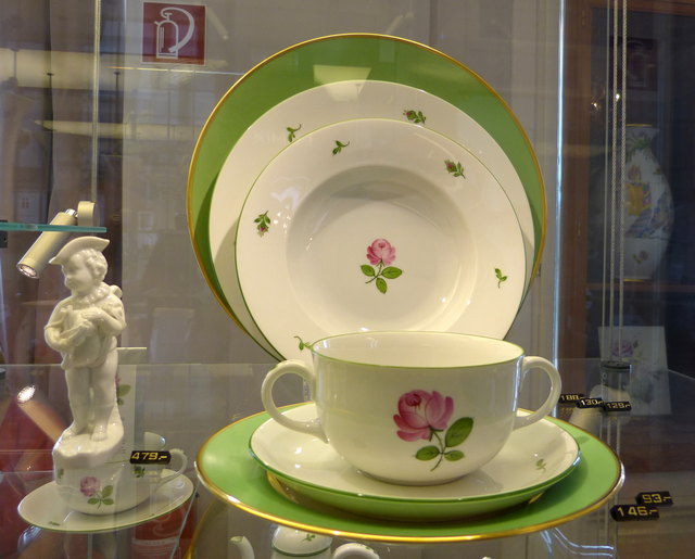 AUGARTEN - PORZELLAN - Ottakring