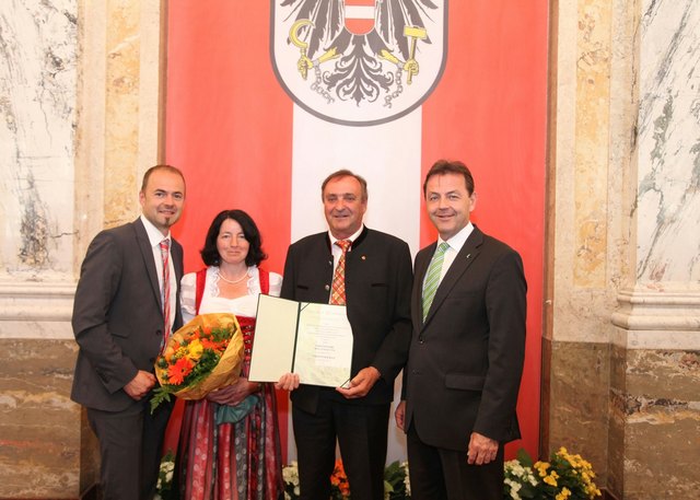 Emil Zangerl ist Ökonomierat - Landeck